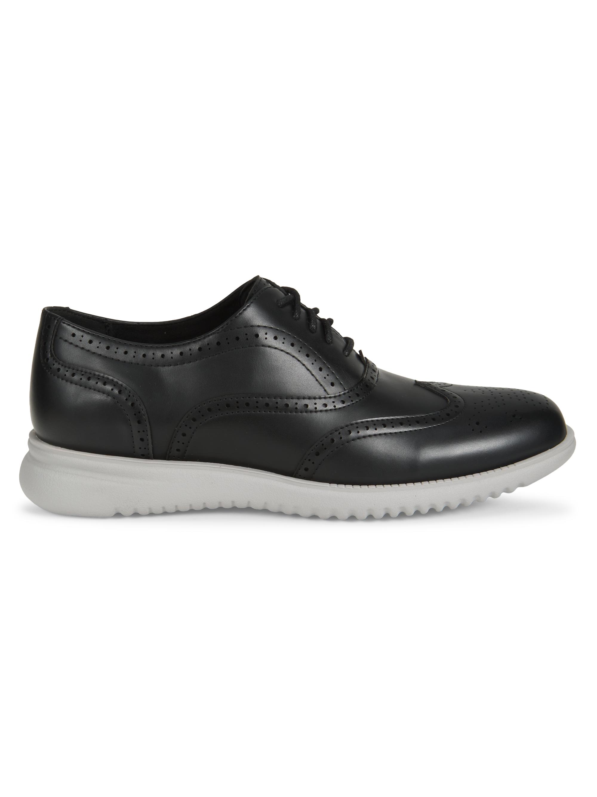 Click here for Kenneth Cole Reaction Mens Nio Brogues - Black - S... prices